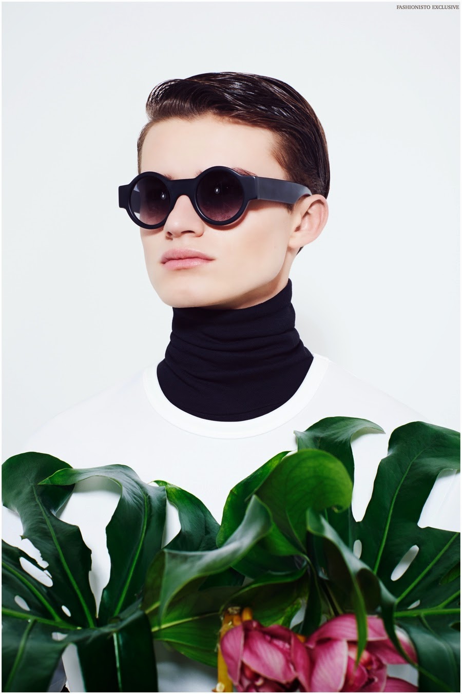 REECE HAROLD IS READY FOR SPRING BREAK - Its Not You Its Me Media