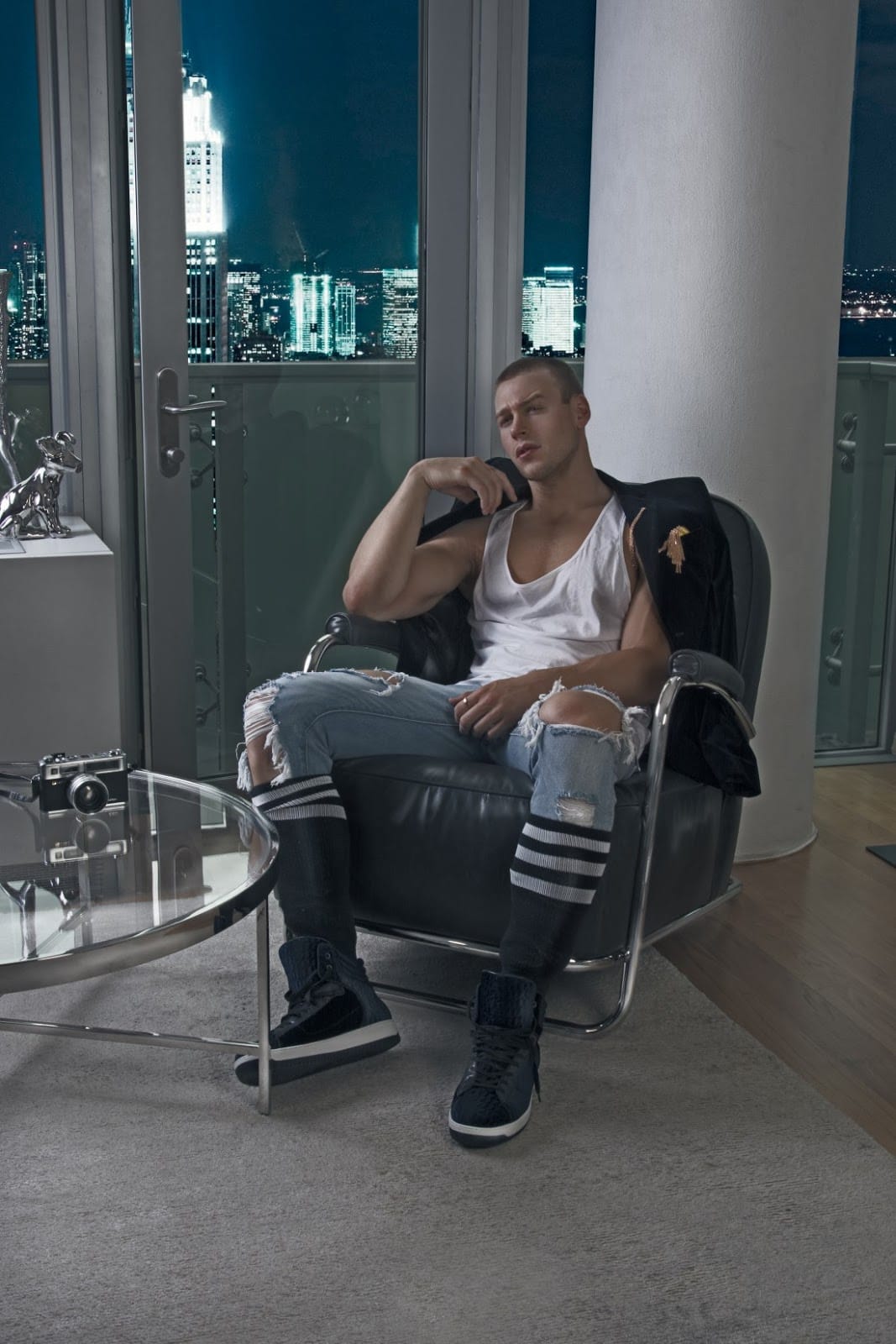 Matthew Rondeau by Viktor Klimenko - Its Not You Its Me Media