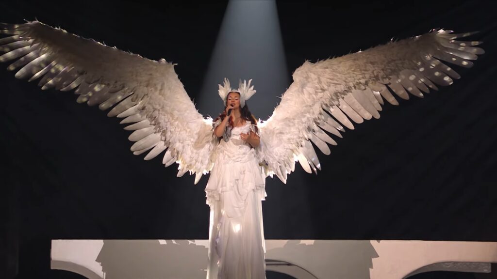 JADE gives career Defining Debut at 2025 Brit Awards! - Its Not You Its ...