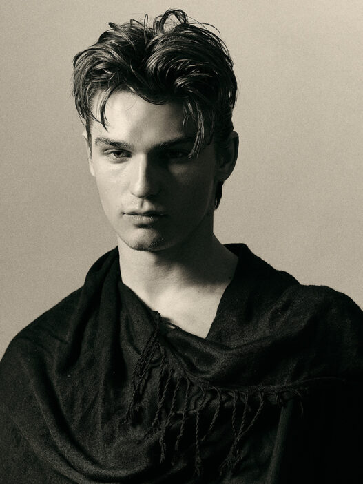 It’s Fresh Faced Model Aidan Glass! - Its Not You Its Me Media