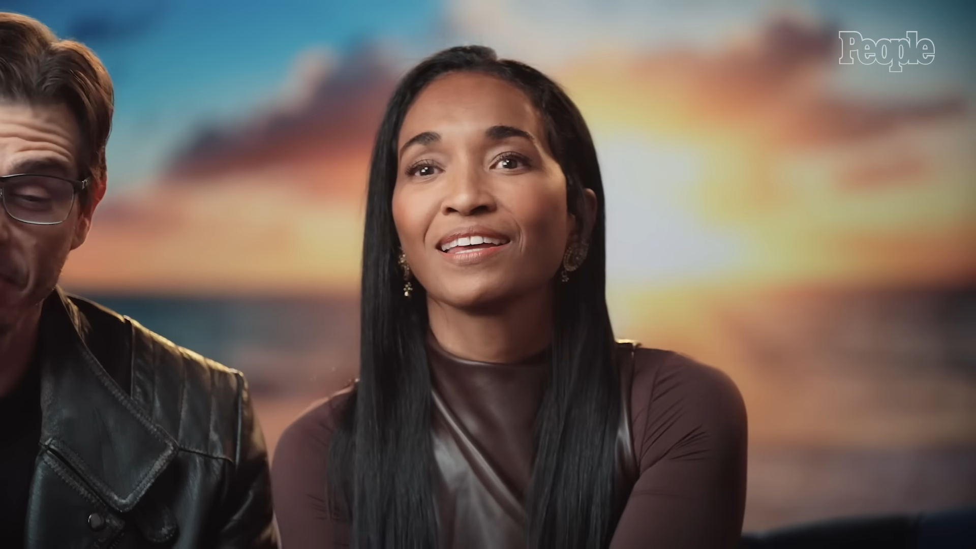 Rando-Adorbs Couple, Matthew Lawrence & Chilli Tell Their Love Story ...